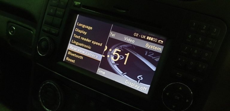 Mercedes NTG2.5 W164 Reverse Camera Activation